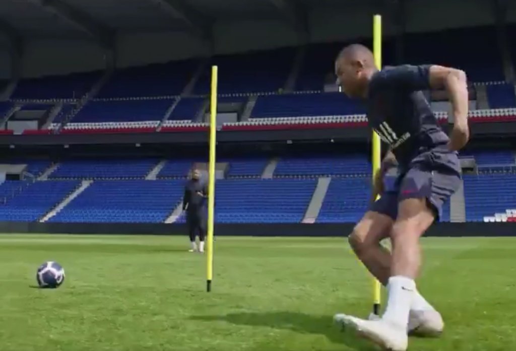 Mbappé demostró sus estadísticas del FIFA