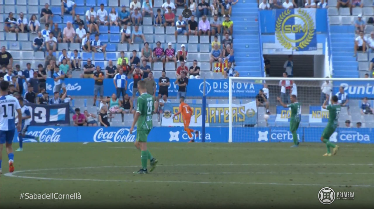 El Sabadell firma su primera victoria y retrasa la del Cornellà