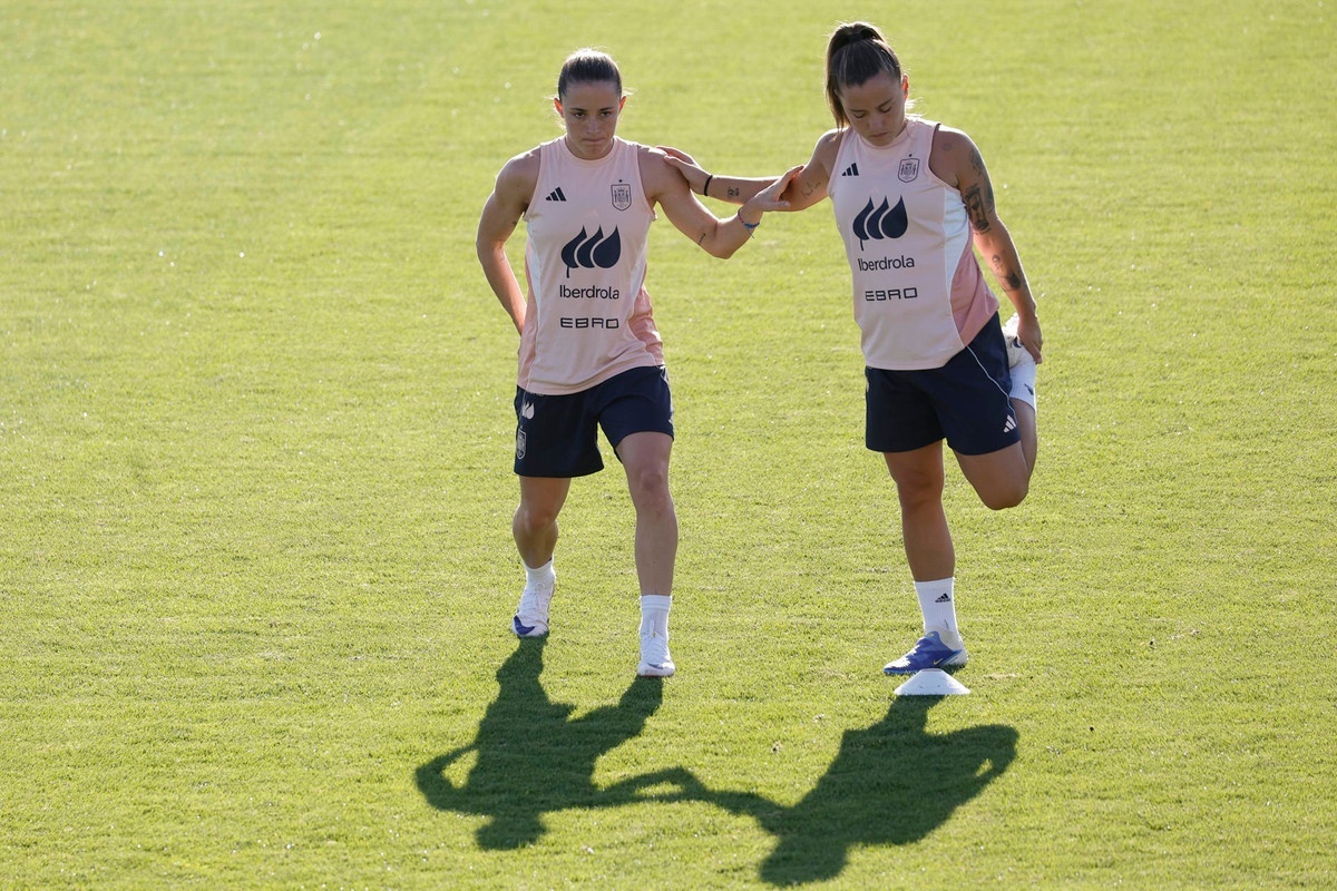 España, aún sin Cata Coll ni Alba Redondo