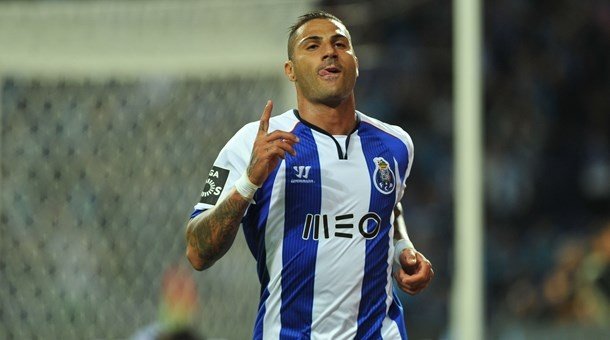 Quaresma podría regresar al Oporto