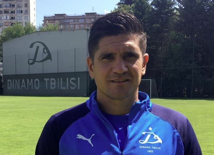 Xisco se estrena en el banquillo en busca del liderato