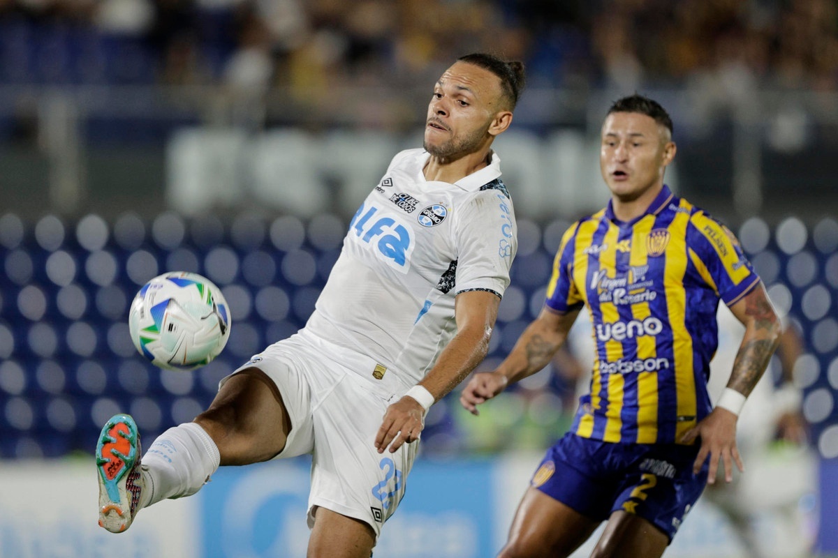Debut perfecto de Braithwaite, con gol y victoria, en la Sudamericana