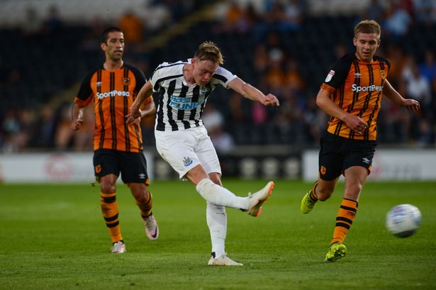 28 millones separan al United de Longstaff