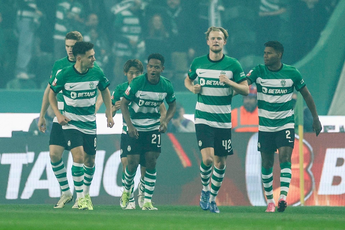 Geny Catamo brilha e o Sporting coloca a mão na taça