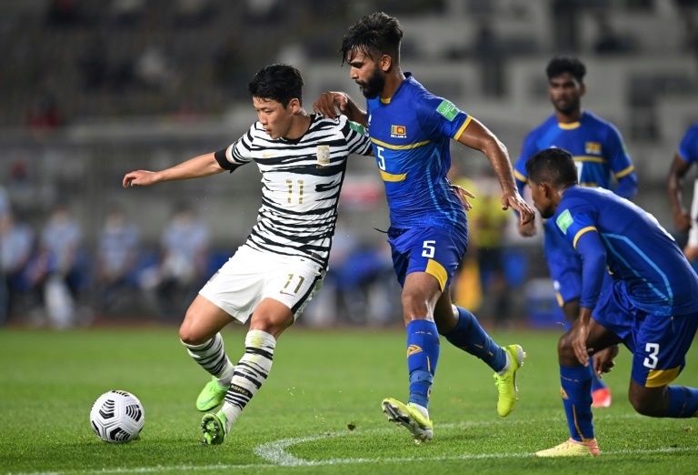 Wolves sign South Korean Hwang on loan from Leipzig