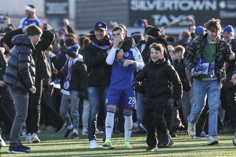 Holders Crystal Palace stunned by Macclesfield in biggest ever FA Cup shock