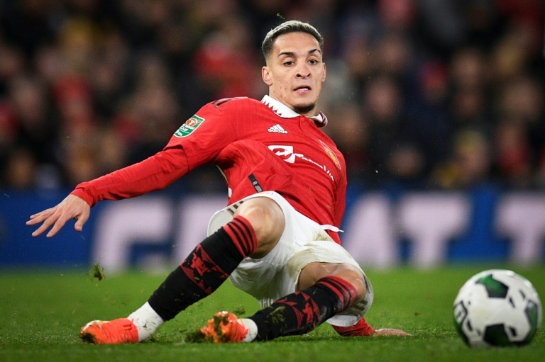 Man United under pressure to act over Antony assault claims