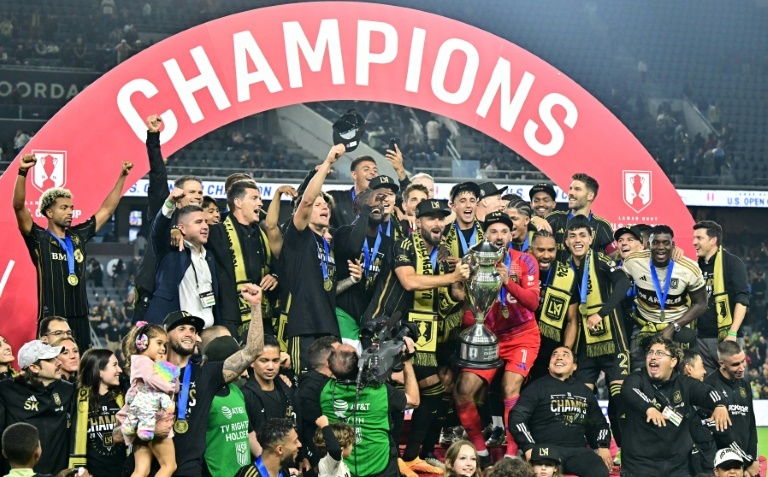 Premier trophée américain pour Lloris et Giroud en Coupe des États-Unis ...