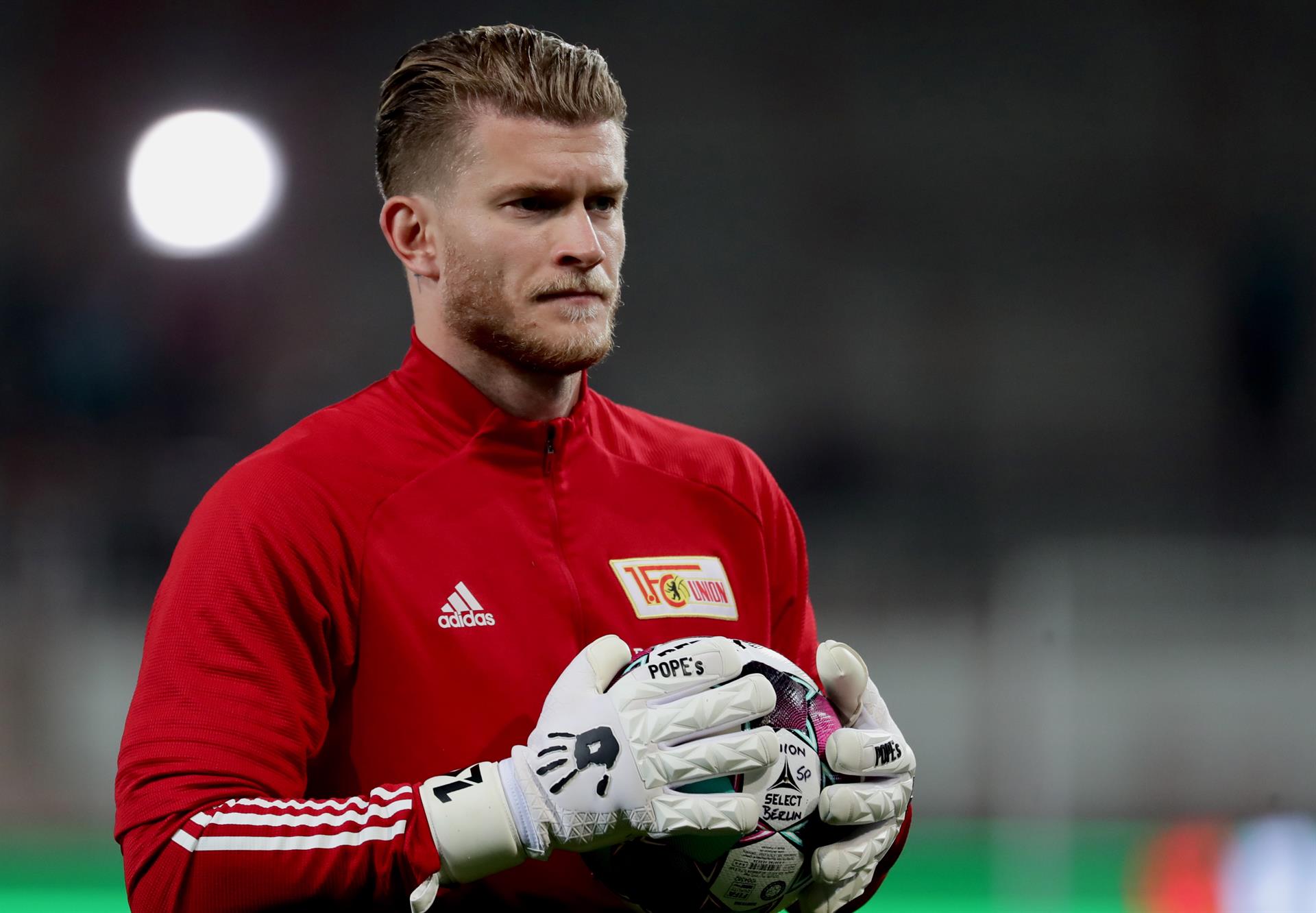 Karius acaba su etapa negra en el Liverpool