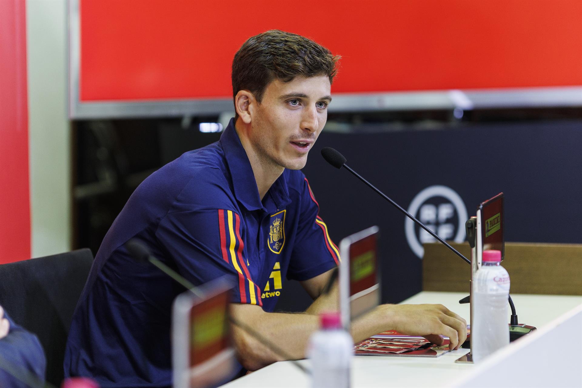 "Capdevila fue el cromo de Sudáfrica que me hizo ilusión"