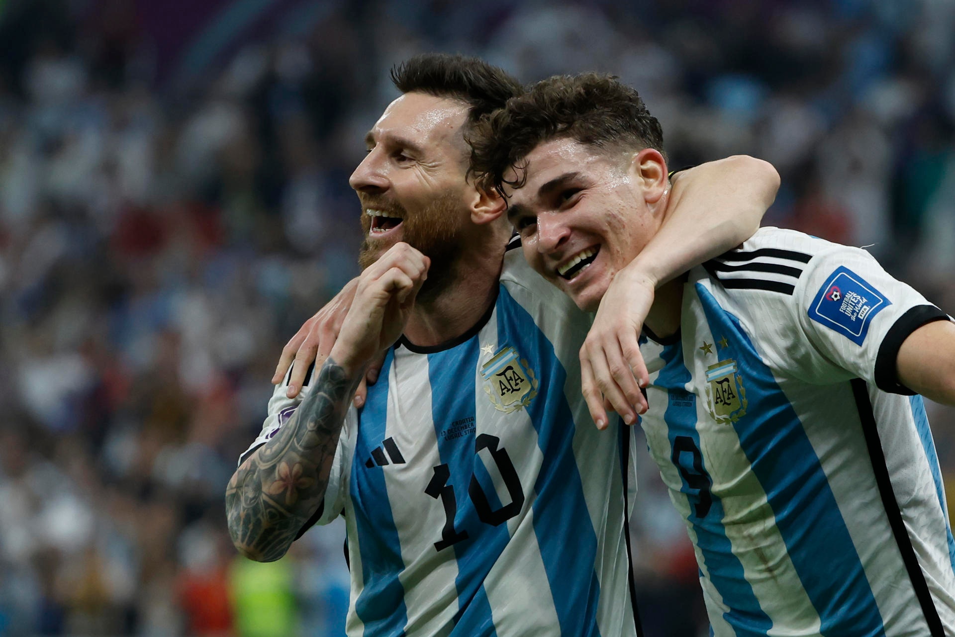 Messi y Julián Álvarez, protagonistas de las portadas en Argentina