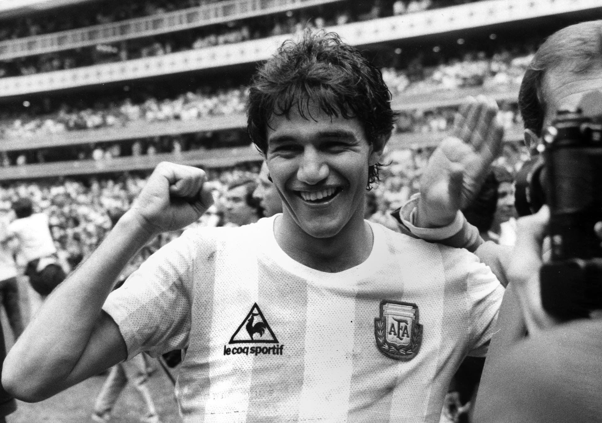 Los guardaespaldas del '10' argentino: Valdano y Burru, Di María y ...