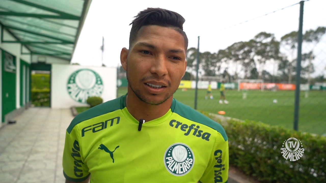 VÍDEO: Rony comenta sobre bom desempenho contra Santos e função tática ...