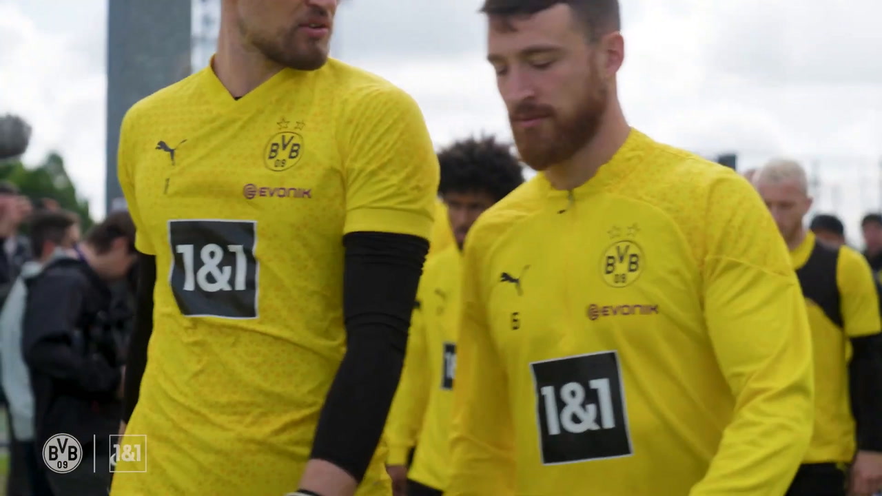 VIDEO: BVB stars train ahead of Wembley final