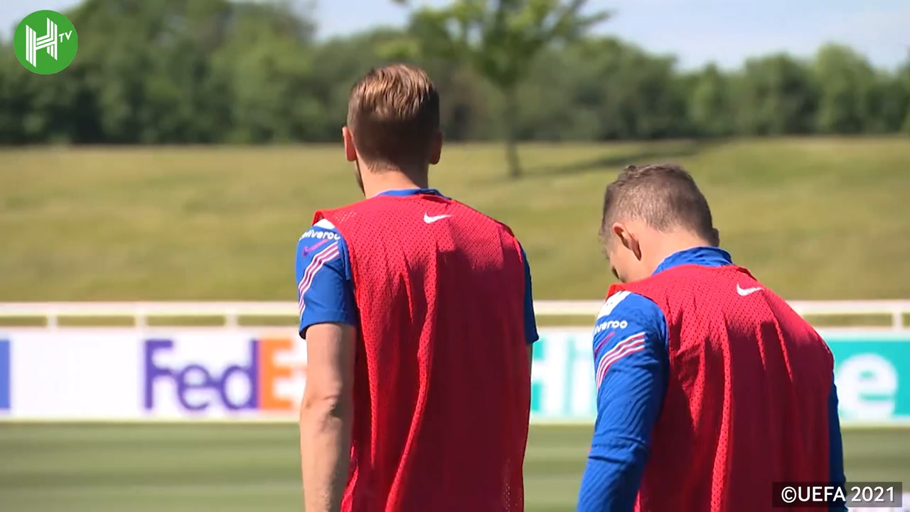 VIDEO: England players put through their paces before Euro 2020