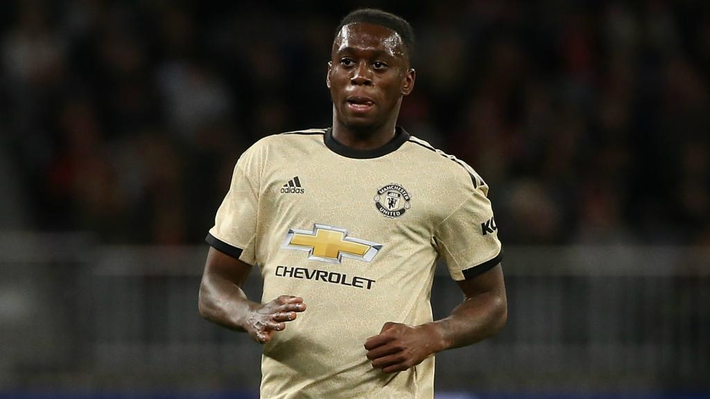 Zaha gave Wan-Bissaka advice after joining Manchester United
