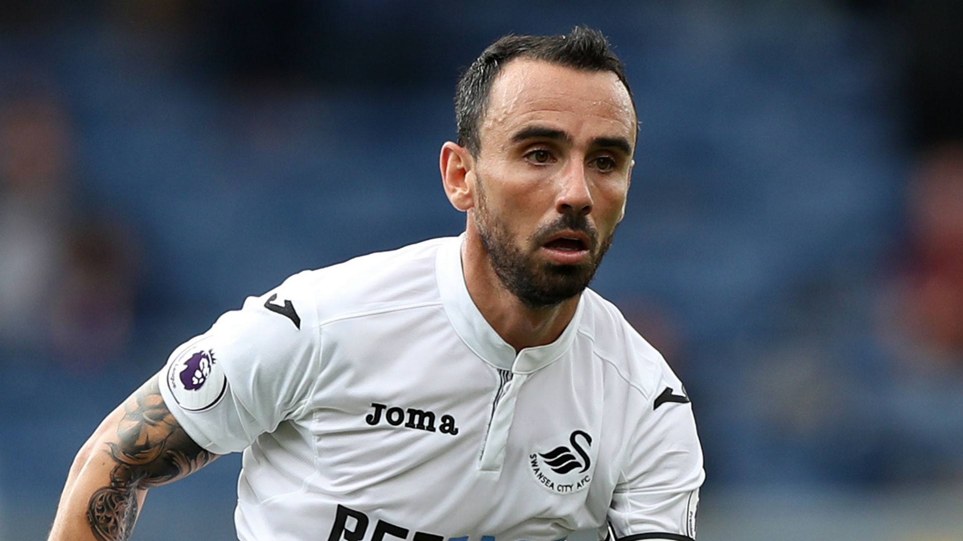 Britton commits to Swans